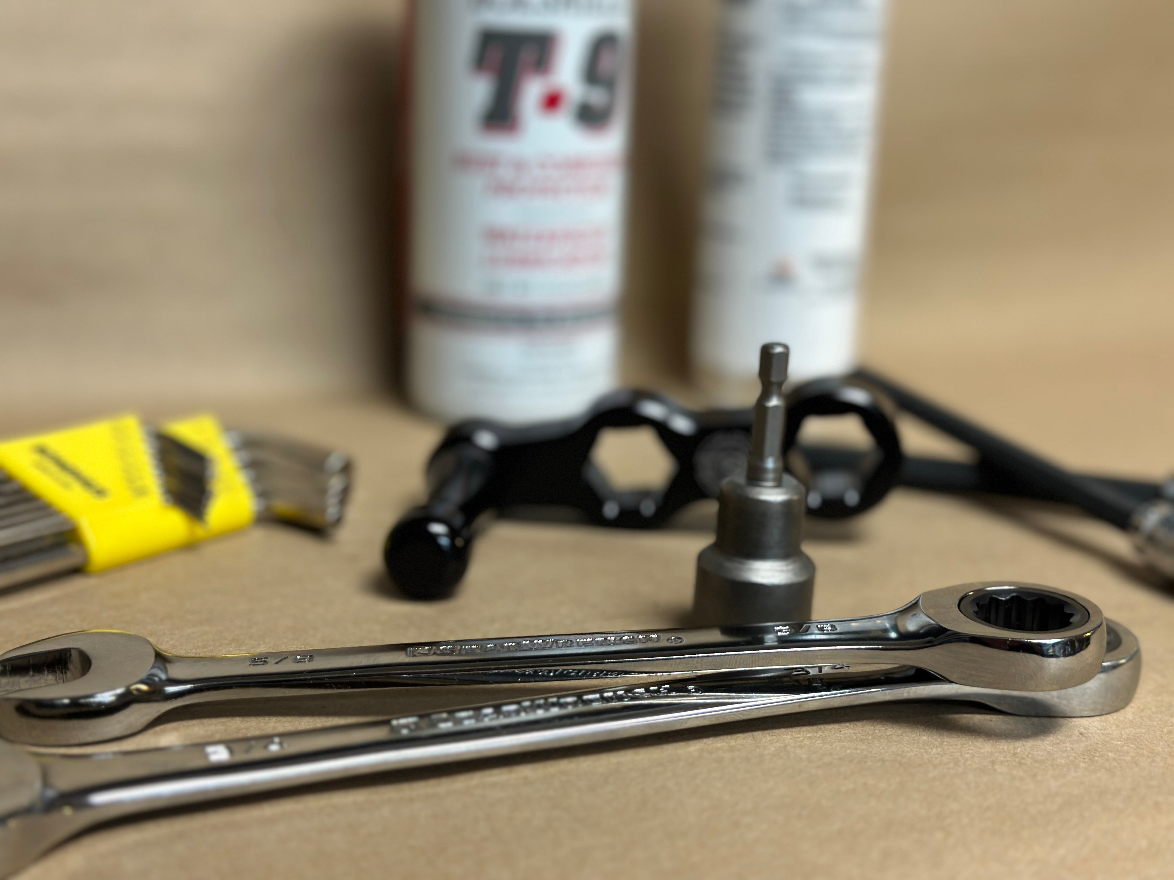 TOOLS & LUBE – Universal Sonar Mount Parts